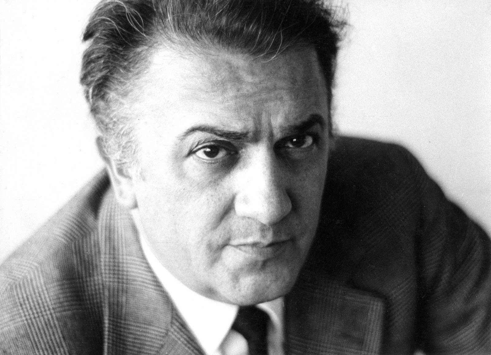 Writing Wednesdays: Fellini’s Screenplay